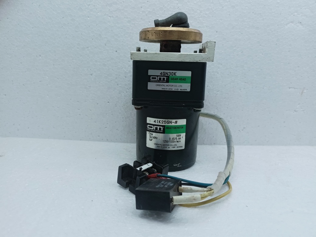 Oriental Motor 4ik25gn Induction Motor With 4gn30k Gear Head - Al Habib ...