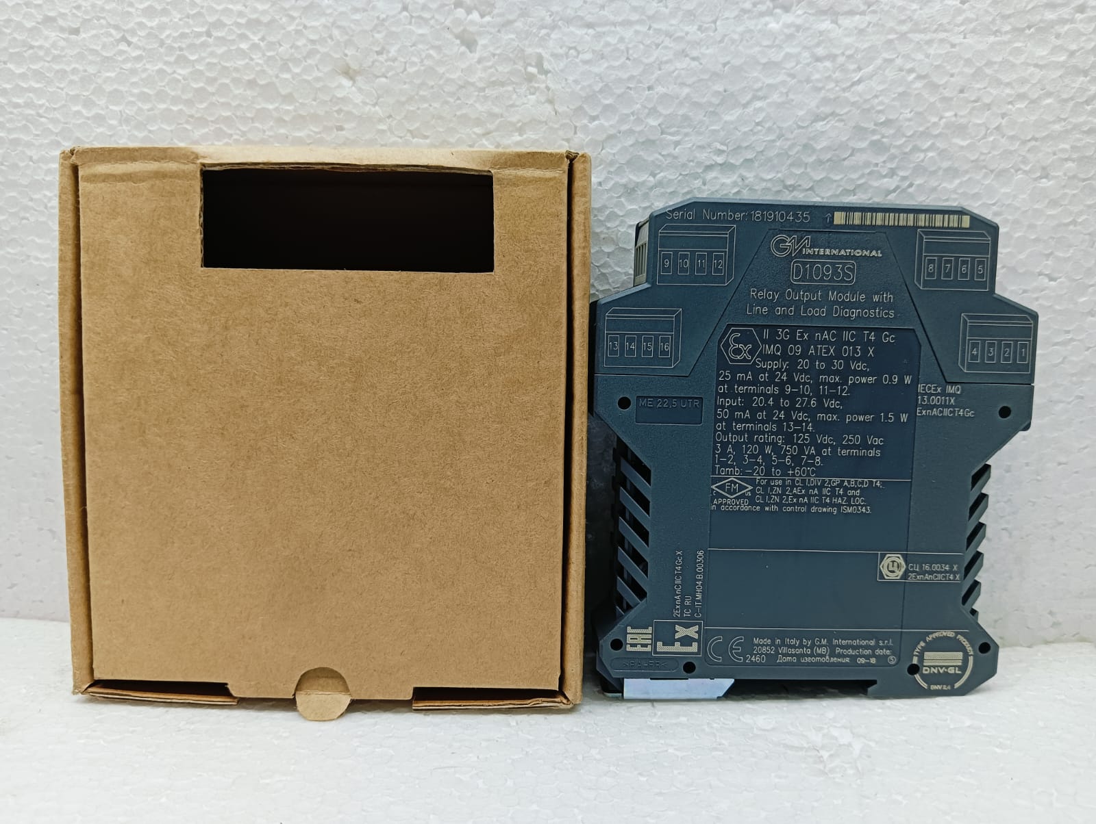 Gm International D1093s Relay Output Module With Line And Load ...